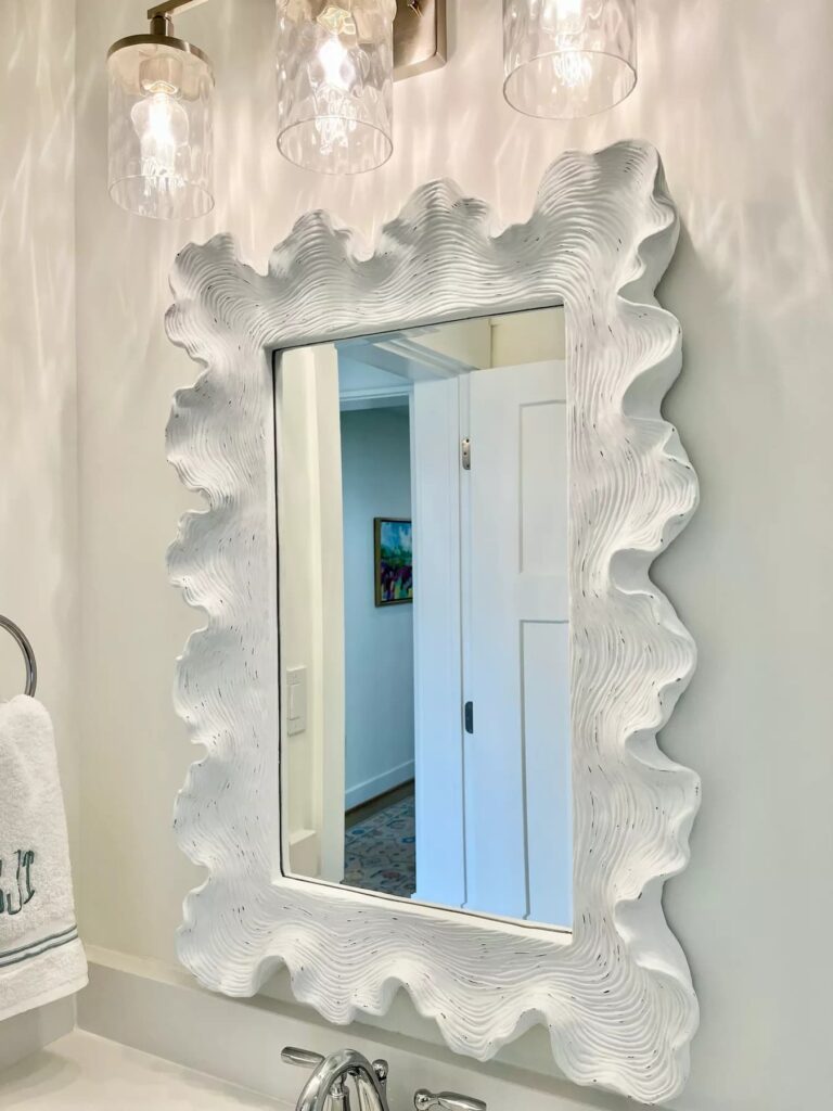 Handcrafted Wooden Wall Mirrors – Elegant Décor for Classic