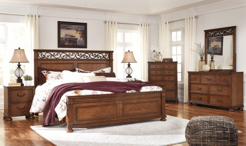 Modern Double Bed Design in Pakistan – Wood Bed Design with